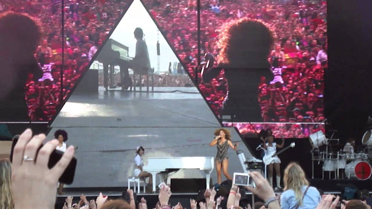 Beyoncé - Irreplaceable - Oxegen 2011 - YouTube