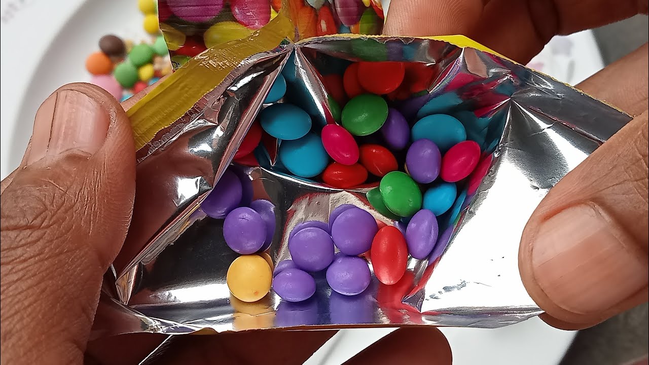 Pluto chocolate bean / shimu soha ltd - YouTube