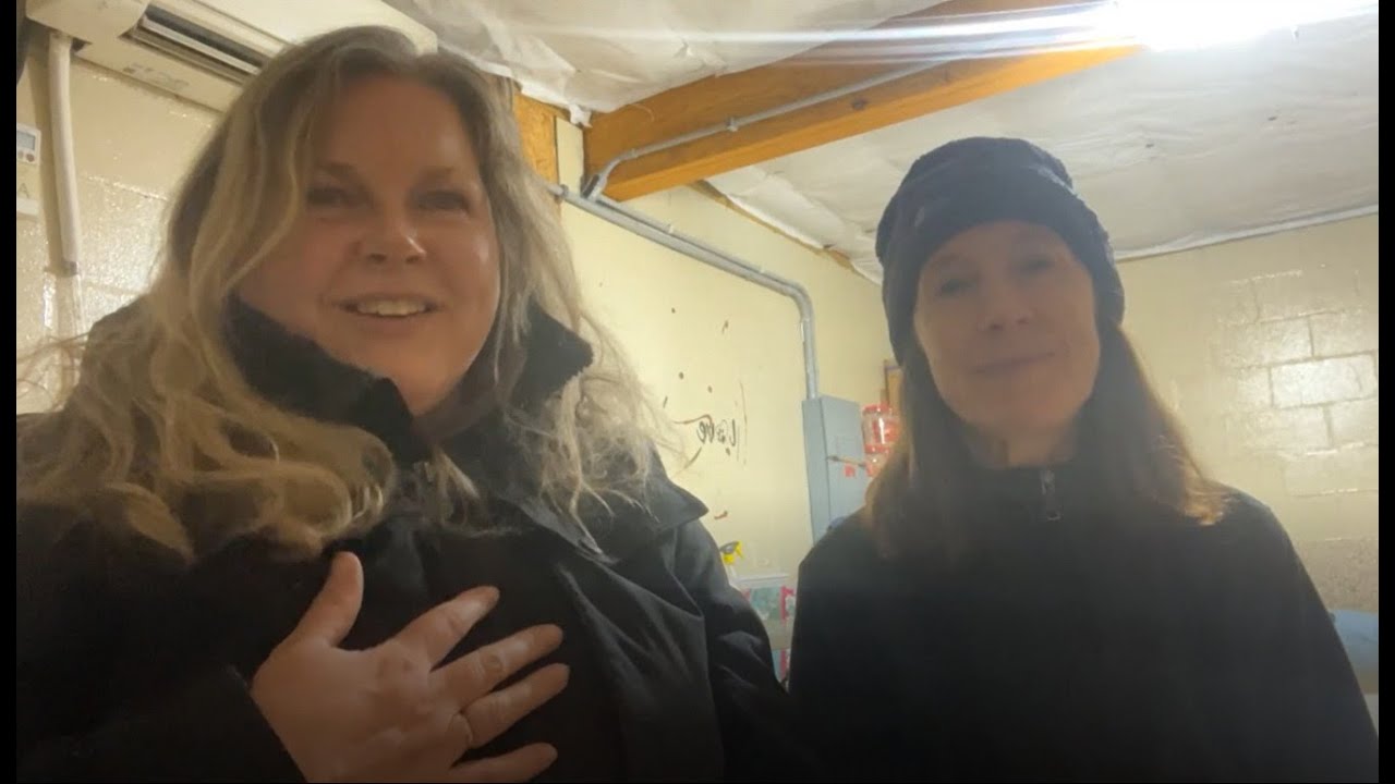 Goldy's Mail Chat/Tea Time Elizabeth Janine Thank You All 2202025 - YouTube