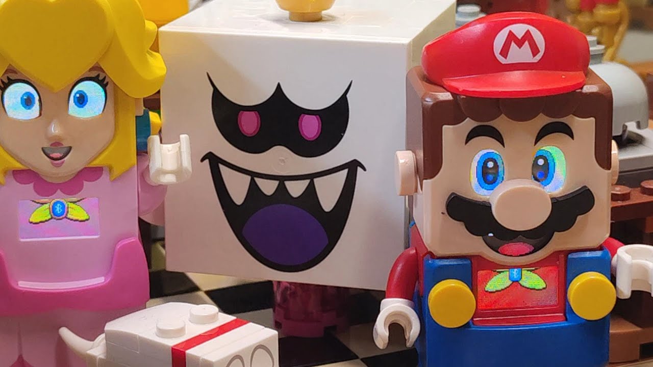 Mario saves Peach fom Ghost House - YouTube