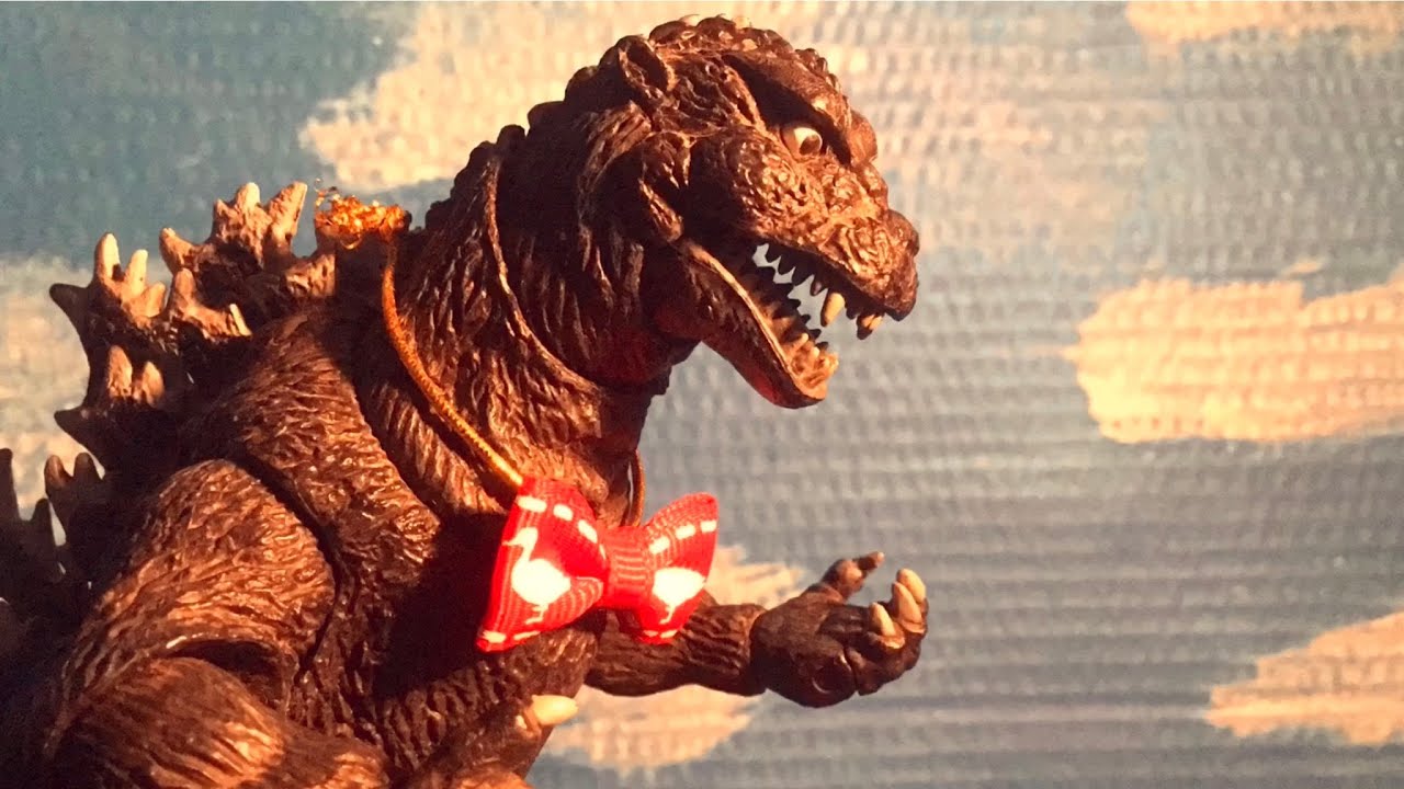 Godzilla can sing??? - YouTube