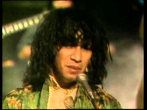 Fox The Fox - Precious Little Diamond (1984) official Vidéo - YouTube