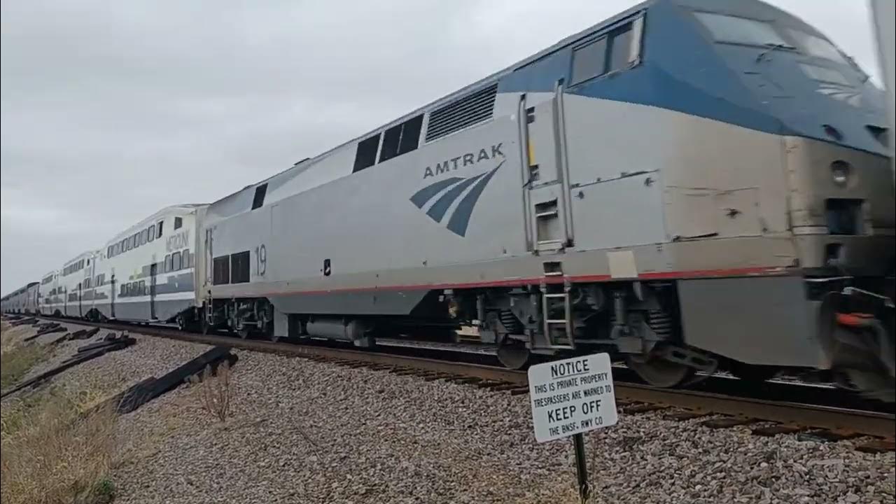 Metrolink Cars! Amtrak 13 Leads Train #4 Princeton, IL 11/16/24 - YouTube