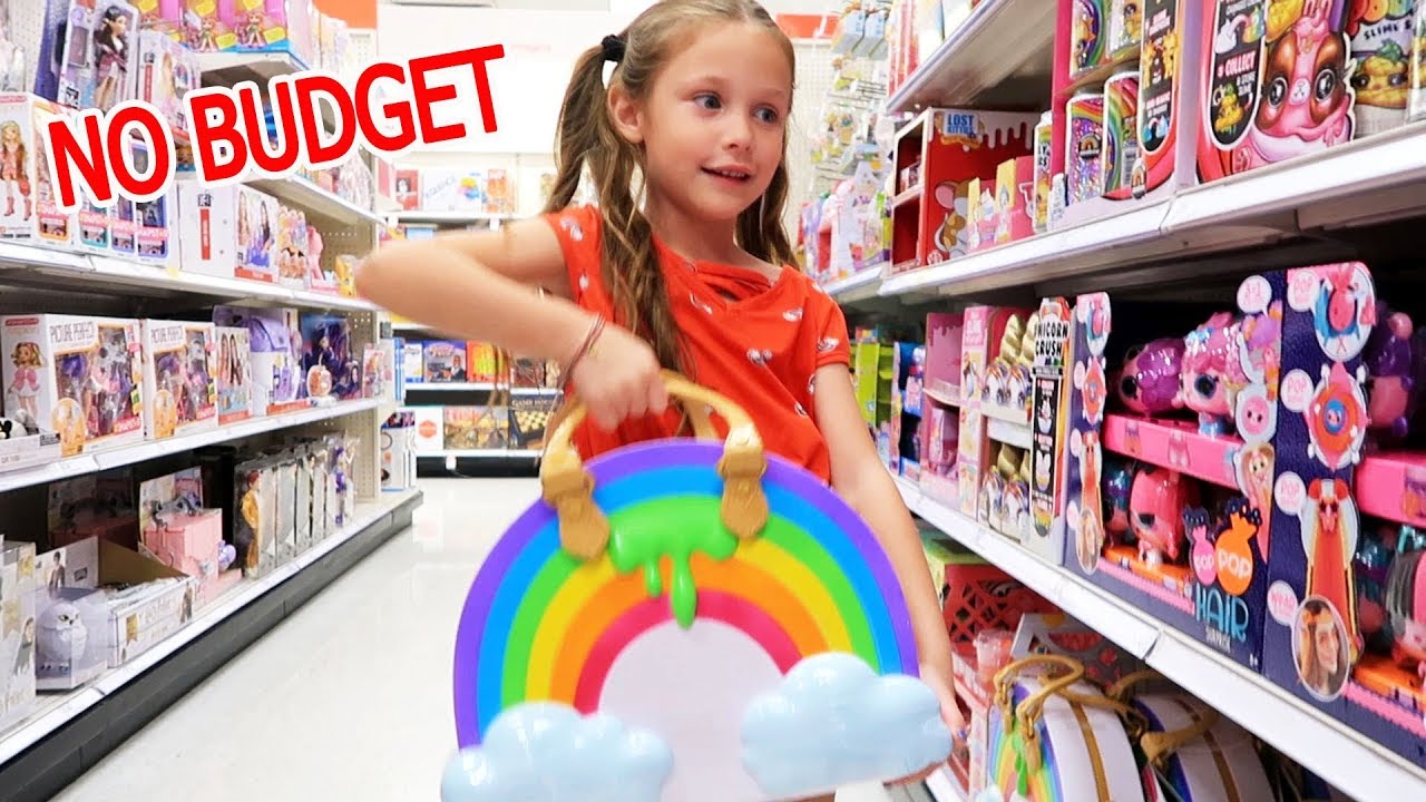 No Budget Shopping Challenge - YouTube