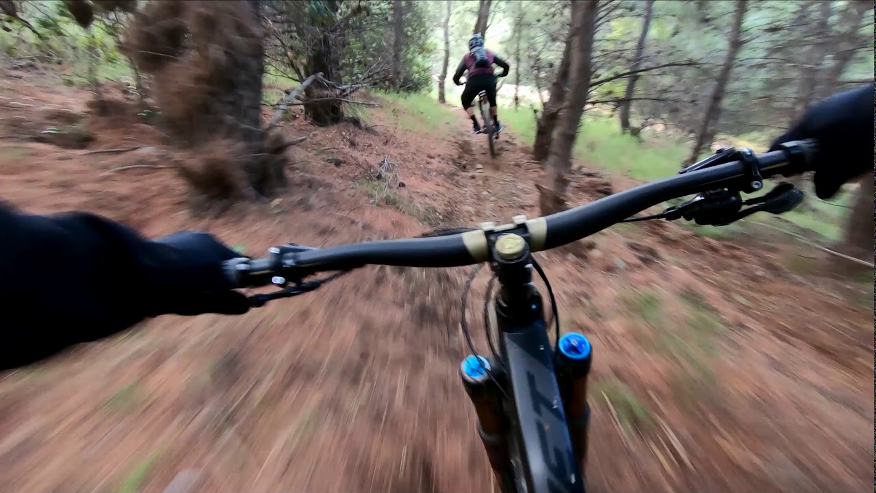 Karavi, Karavara, Yperokeanio trails. - YouTube
