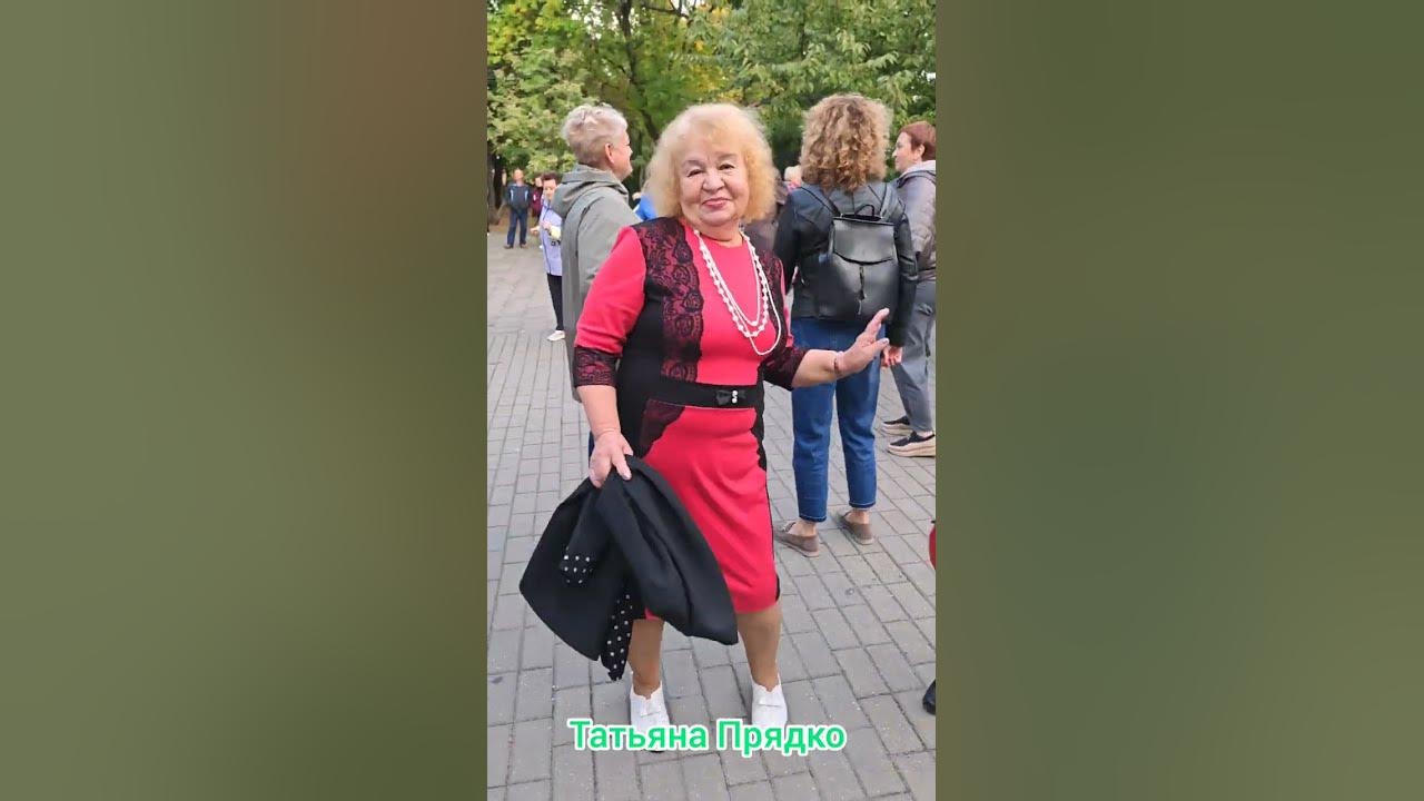 1 10 23г Да Я Белая и Пушистая звучит на танцполе в Гомельском