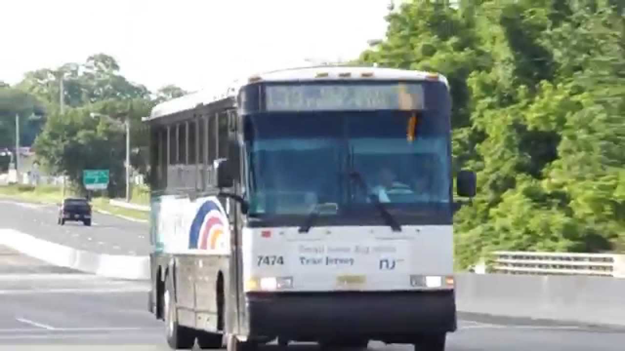 NJ TRANSIT MCI D SERIES COACH BUS 7474 ON THE 139 IN HOWELL NJ - YouTube