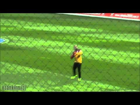Wesley Sneijder İlk Yumruk Show İnanılmaz müthiş - YouTube.mp4