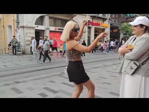 Sercan Gider - İran'lı Bayan Oryantal Taksimi Salladı