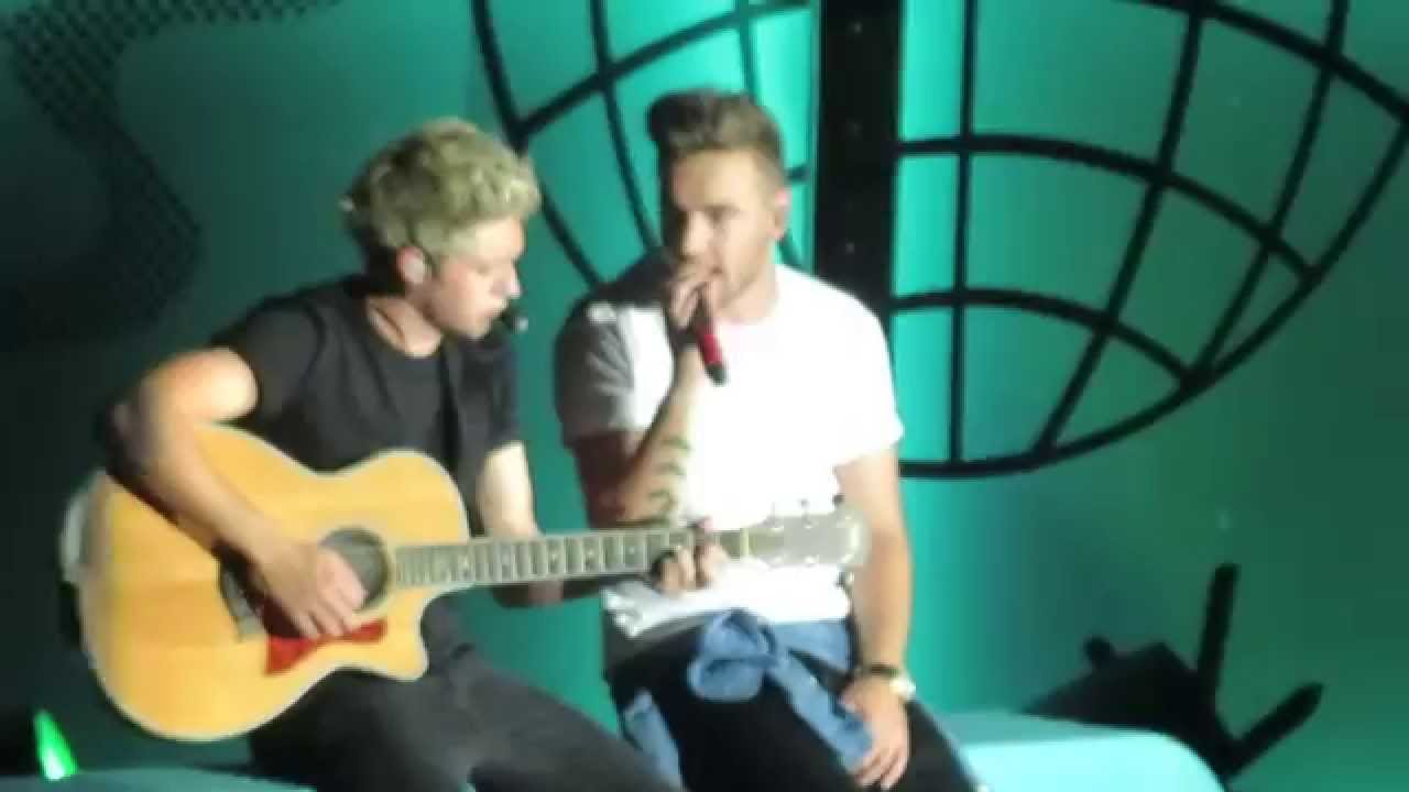 Ready to Run - One Direction at MetLife Stadium 08.05.15 - YouTube
