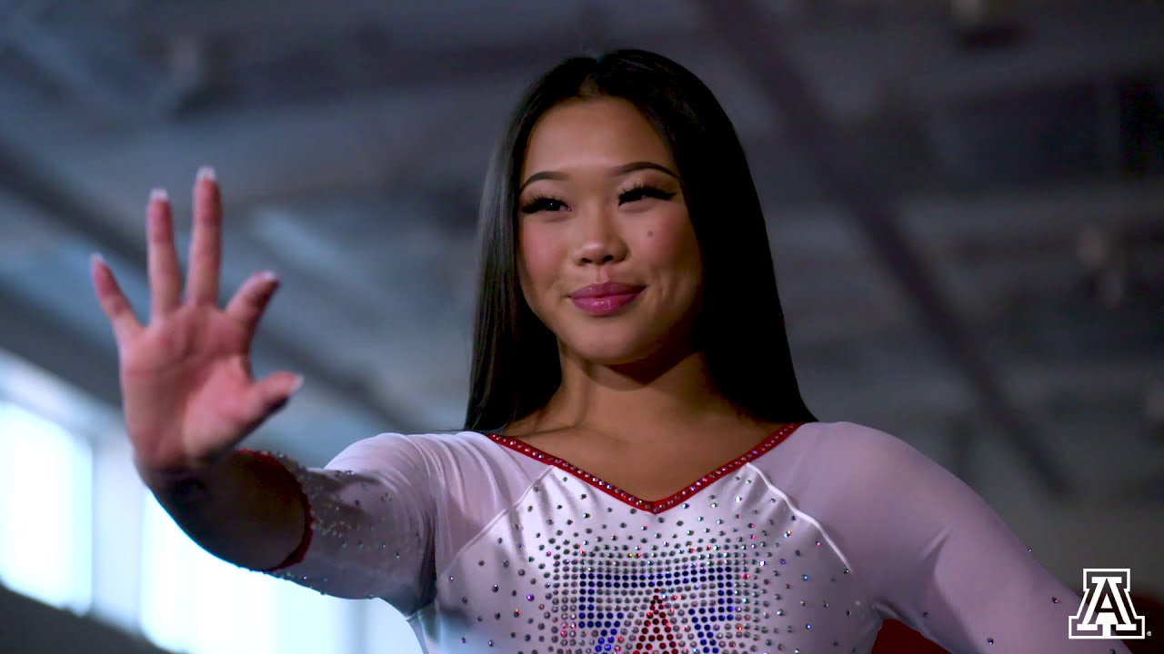 Studio Spotlight: Elena Deets - YouTube