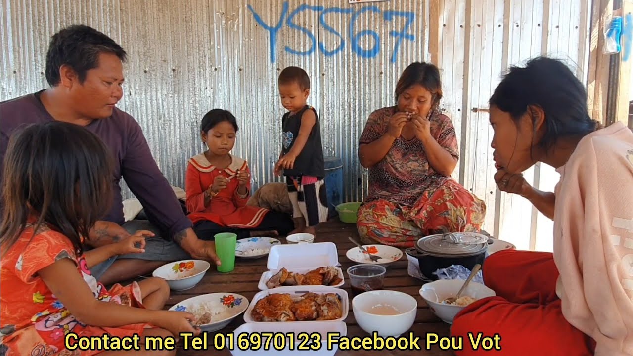 ក្មួយស្រីបាទី បានហូបទាខ្វៃជាលេីកទីមួយ By Pou Vot - YouTube