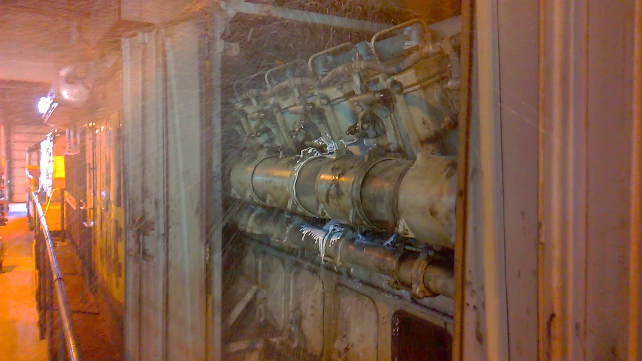 GE 7FDL engine, Estonia, 08.2015 - YouTube