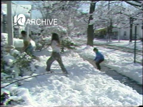 WAVY Archive: 1980 February Snow - YouTube