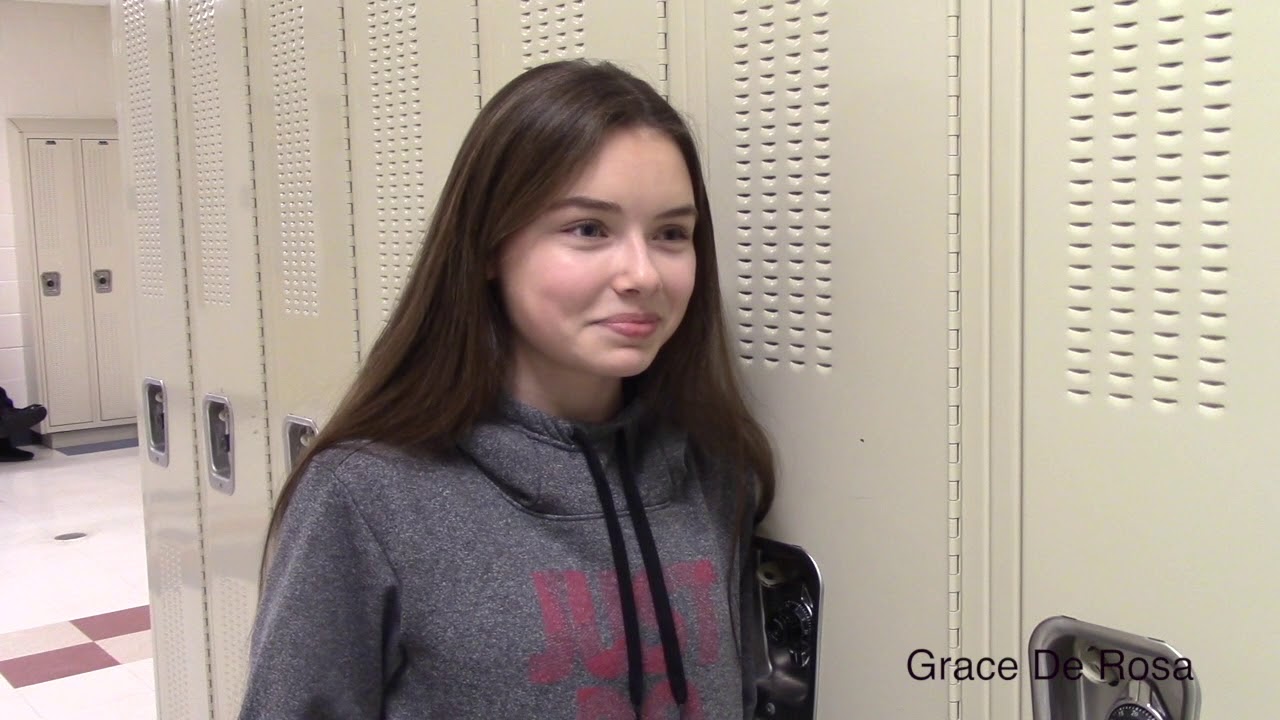 Locker and Music Grace De Rosa - YouTube