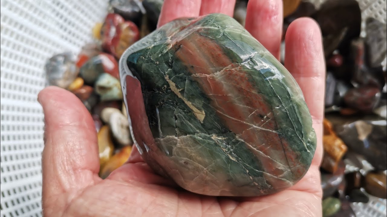 update on rough stones after 10 days in 80 grit. - YouTube