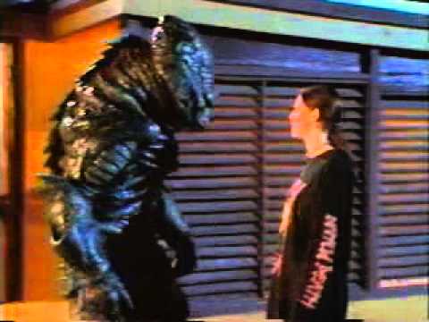 in kick to alien - YouTube