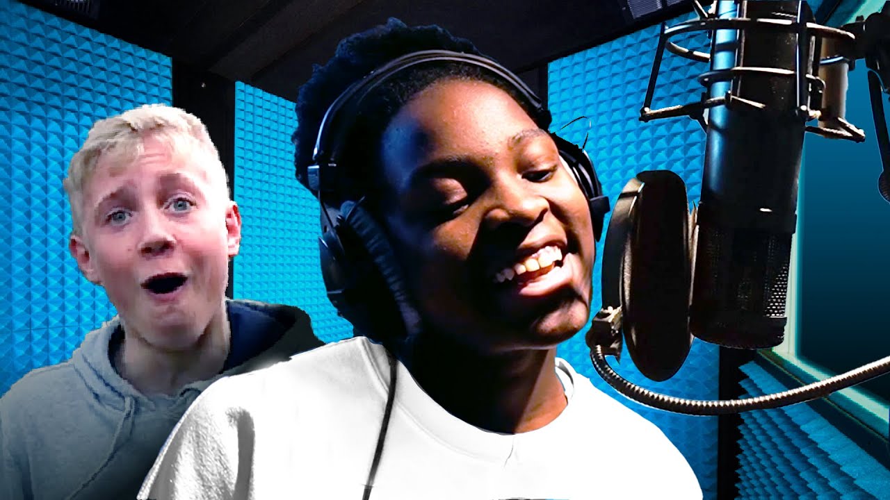 HUN SYNGER FOR VILDT 😍 *reaktion* - YouTube