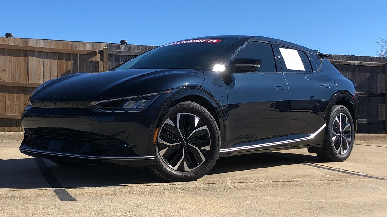 2022/2023 Kia EV6 Wind - The Ultimate Tour And Review - YouTube