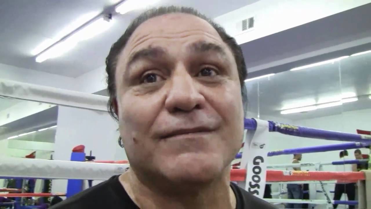 Vinnie Curto (107 pro fights) On Sparring Muhammad Ali - YouTube