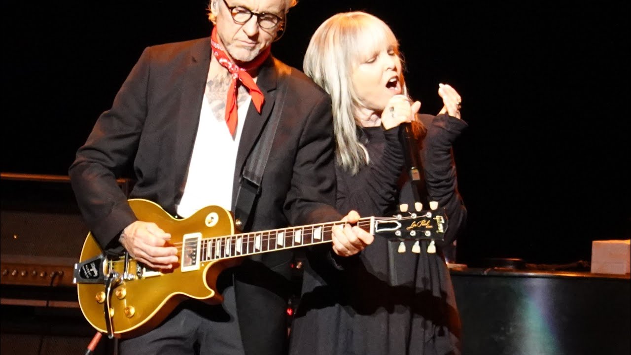 Pat Benatar Live 2021 🡆 Full Show 🡄 Oct 25 ⬘ Sugar Land, Texas - YouTube