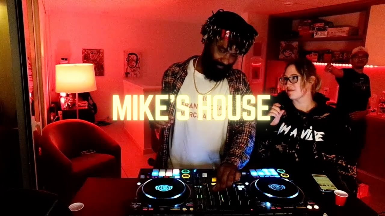 Mike's House ft. SUPER FAKE | Groovy Feel Good Future RnB & House Mix ...