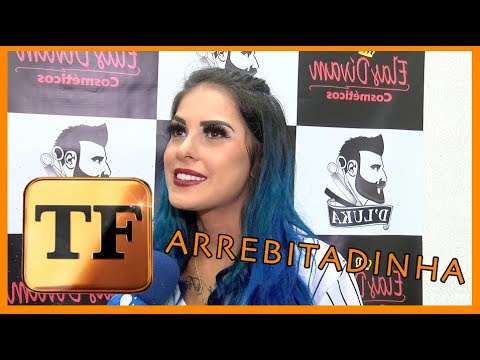 Tati Zaqui admite procedimento estético no nariz
