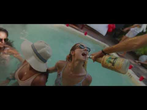 SUNDAY FUNDAY The best pool party ever| CHE HOSTELS