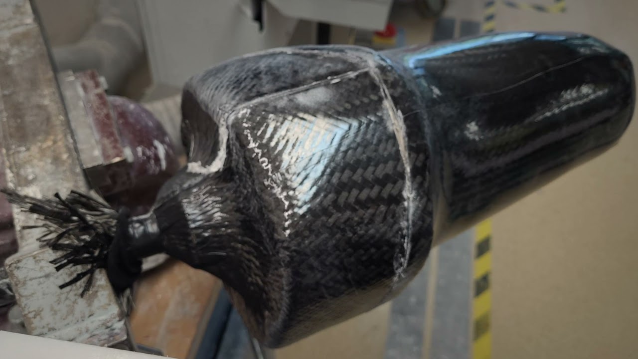 Stop Go Animation of a TF Prosthetic Socket Lamination - YouTube