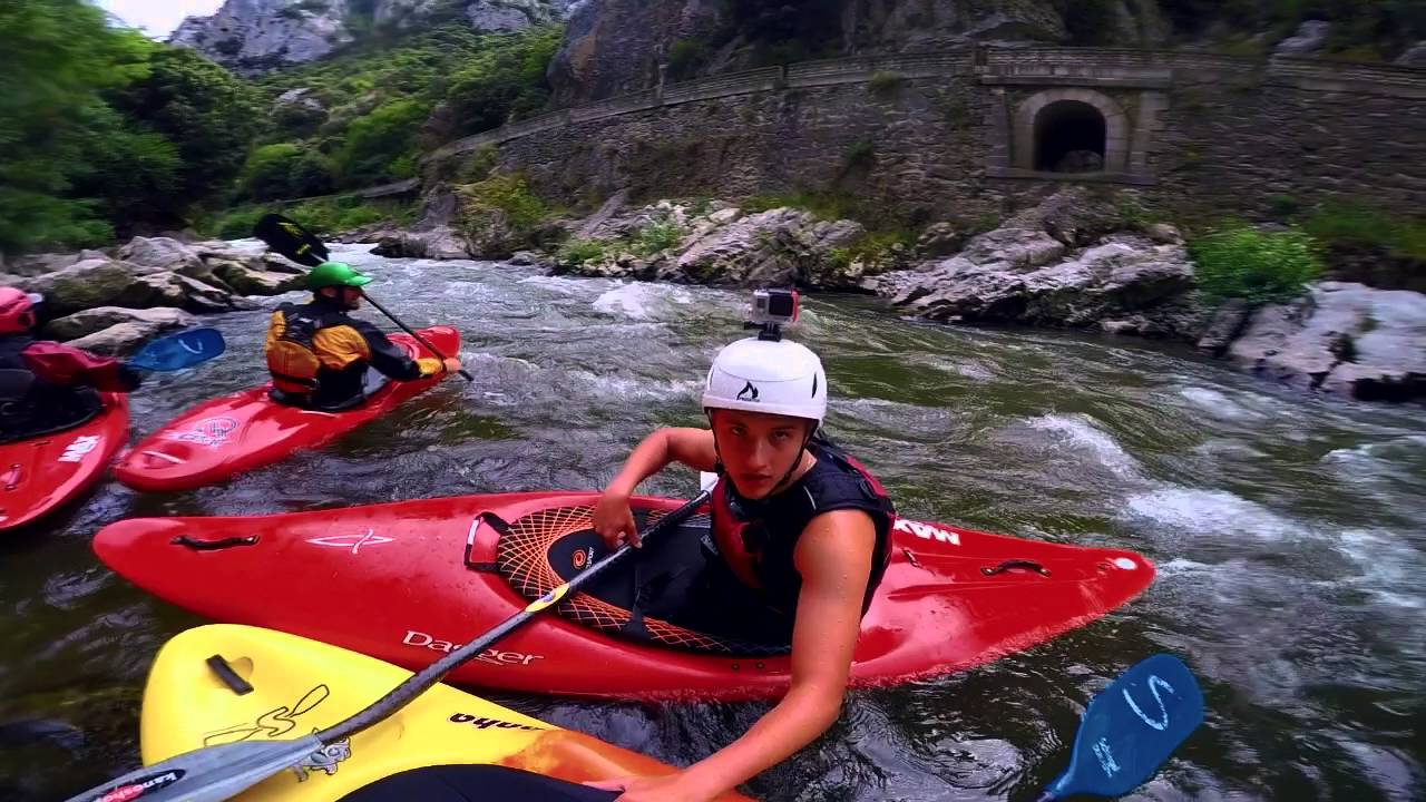 Kayaking France pyrenees - YouTube