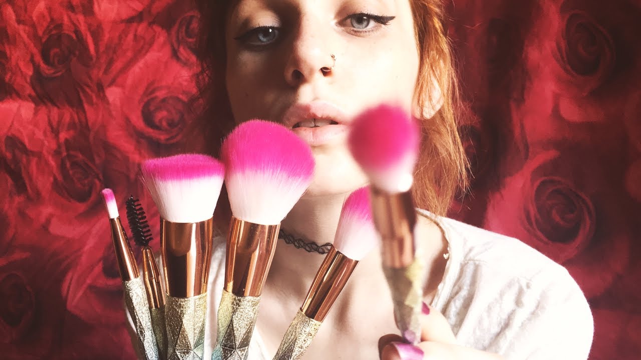 ASMR Makeup Brushes, Ear Brushing, Skin Sounds, Tapping, Hand Sounds ...