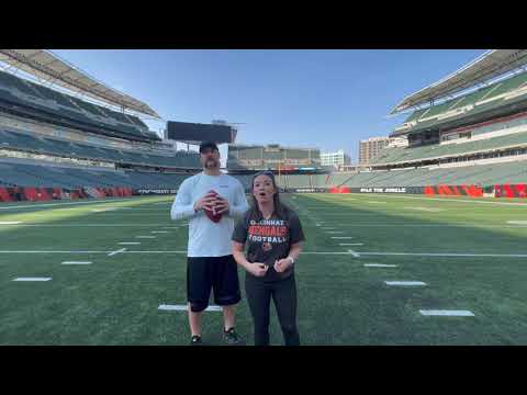 Ashley Catches Long Snaps from Clark Harris of the Cincinnati Bengals ...