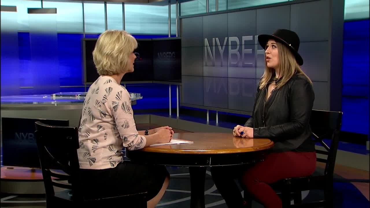 'American Idol' finalist Erika Van Pelt talks about her experience with ...