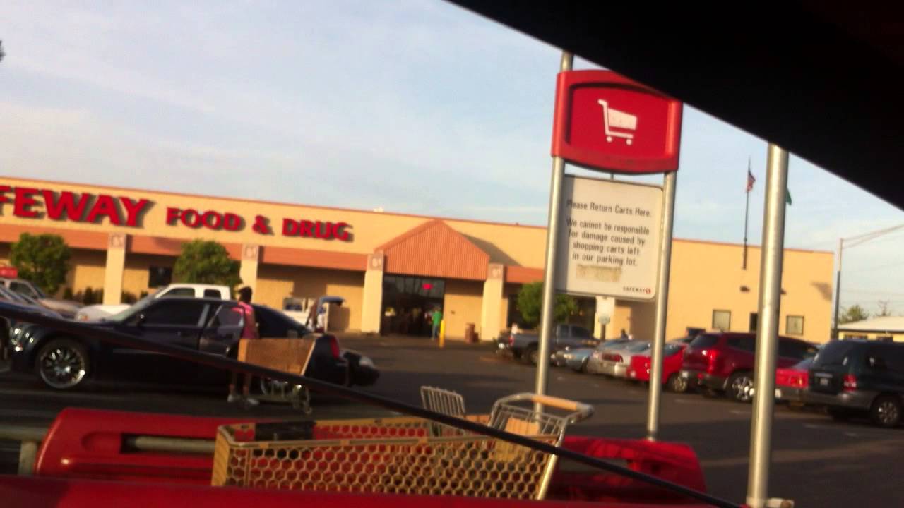People Watch: Safeway Parking Lot. I mumble periodically. Aberdeen, WA ...