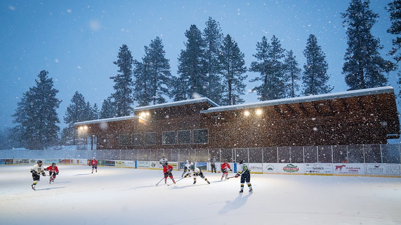 Winthrop's Outdoor Rink Brings Community Together - YouTube