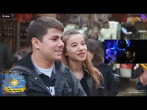 Elraen Sarı Mikfrofon izliyor 'Yok Artık dedirten 15 Röportaj'