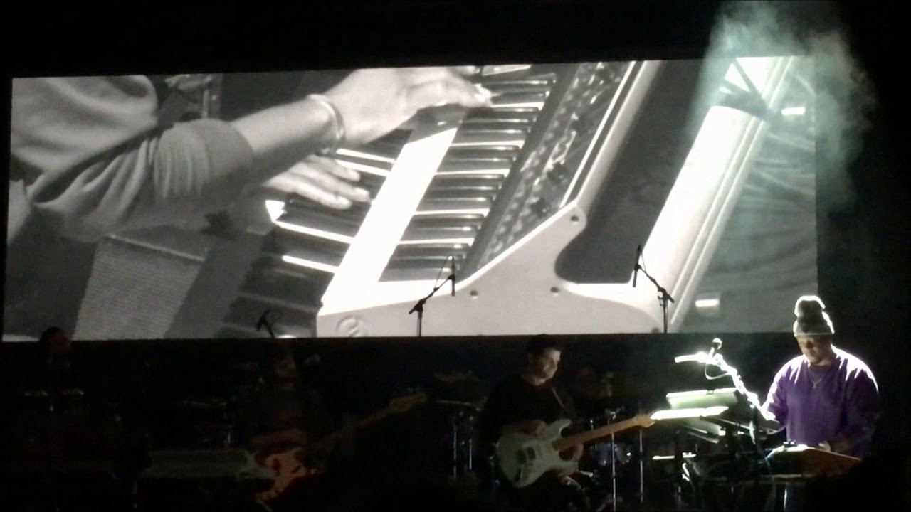 Shaun Martin Solo Snarky Puppy Live - YouTube