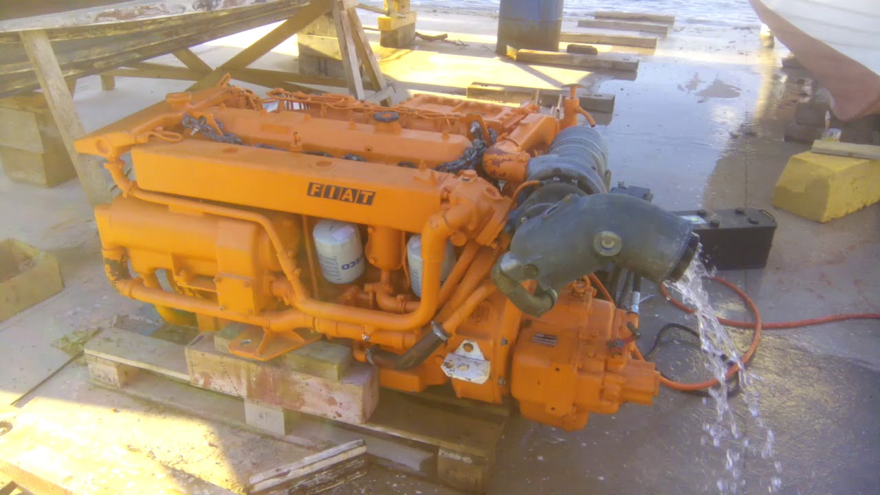 Fiat aifo 8061 Marine engine 220 hp diesel, technodrive 170A twin disc ...