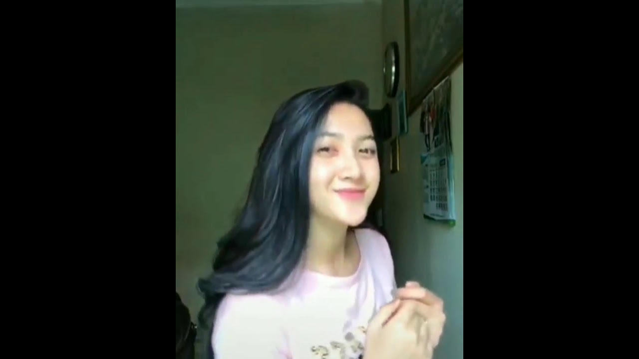 Kelakuan cewek" Cantik yang bikin mata tak berkedip - YouTube