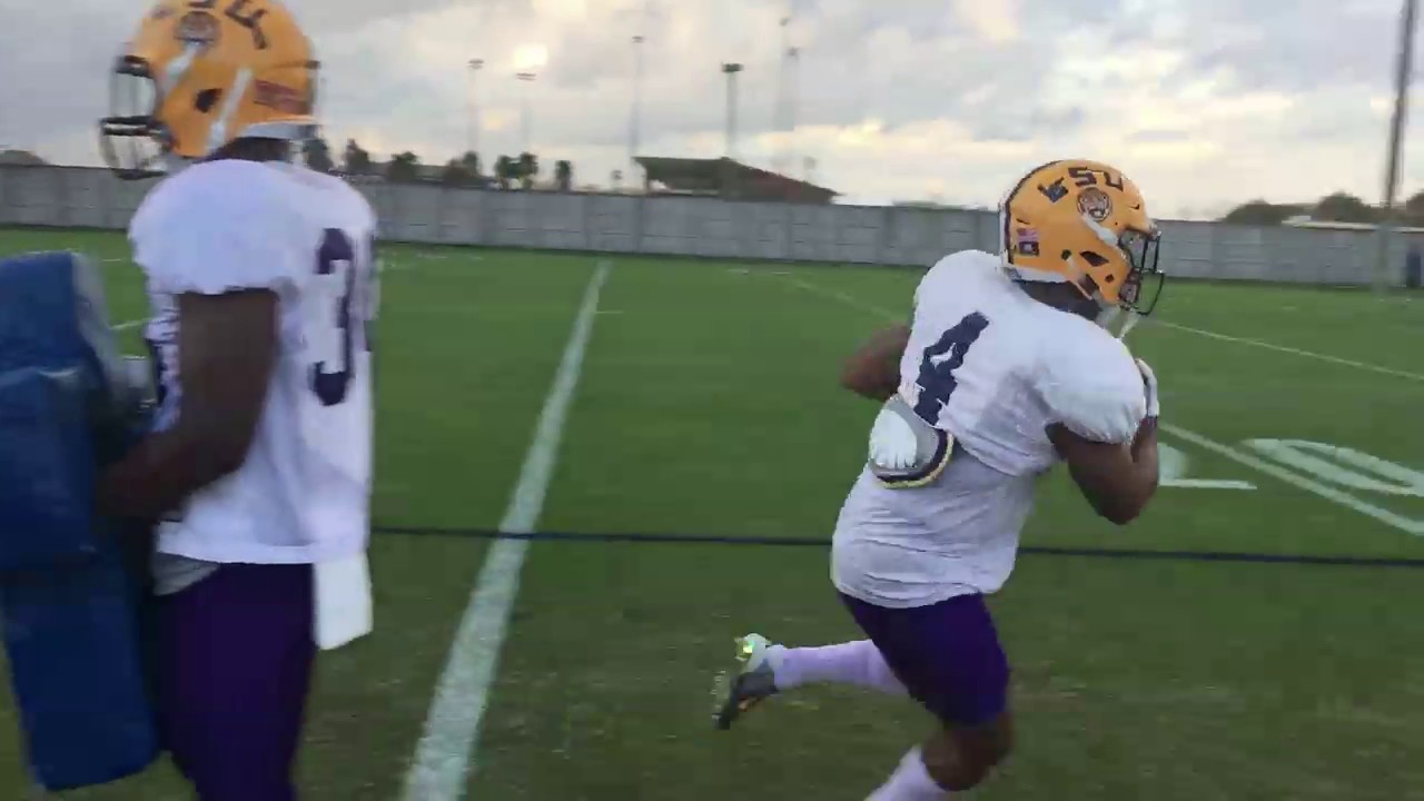 LSU running backs run through drill - YouTube