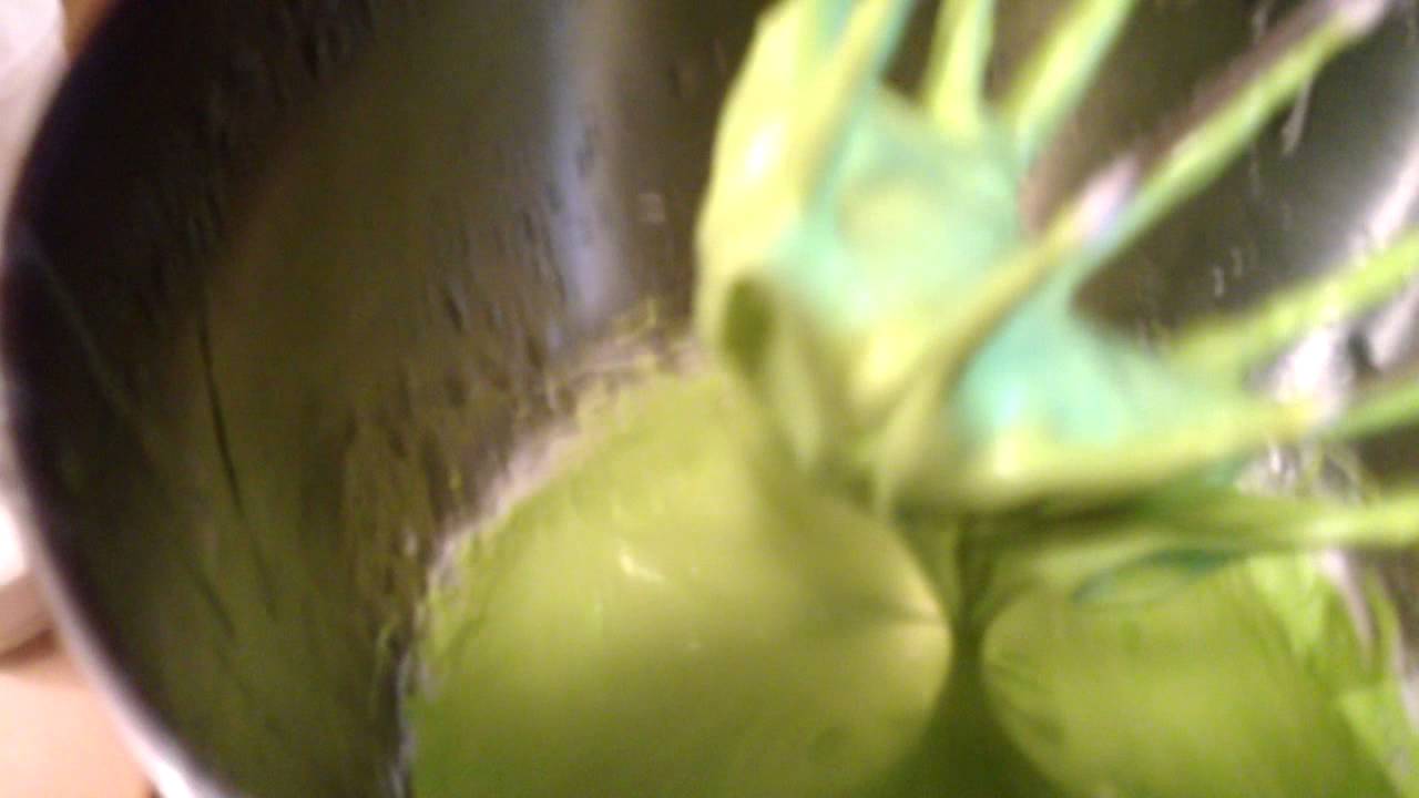 Macarons Zombies - YouTube