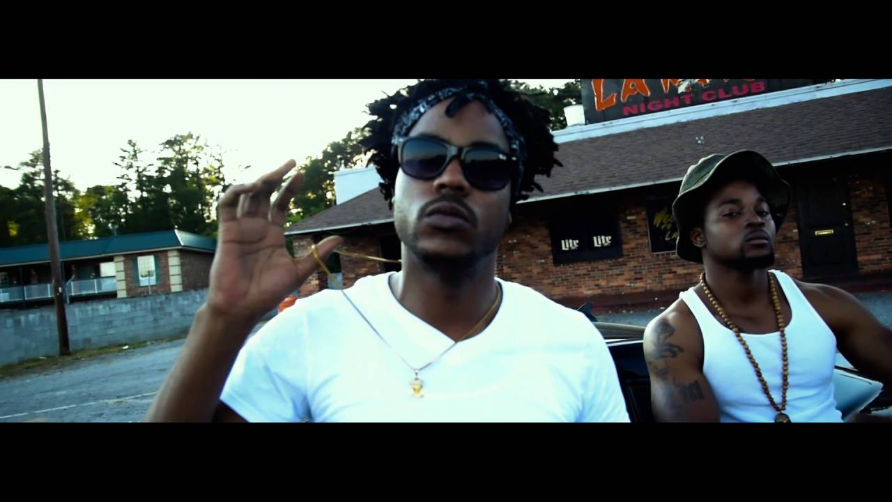 Low - "Intro" Offcial Music Video - YouTube