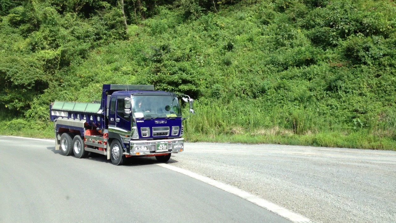 Construction site in Japan Drive recorder Dump truck - YouTube