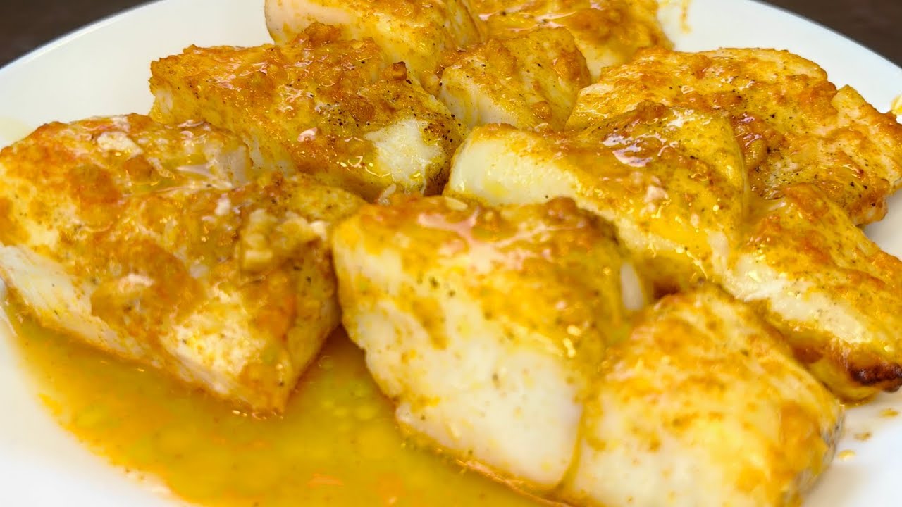 Filet z ryby z masłem czosnkowo-cytrynowym w piekarniku. Smaczny ...