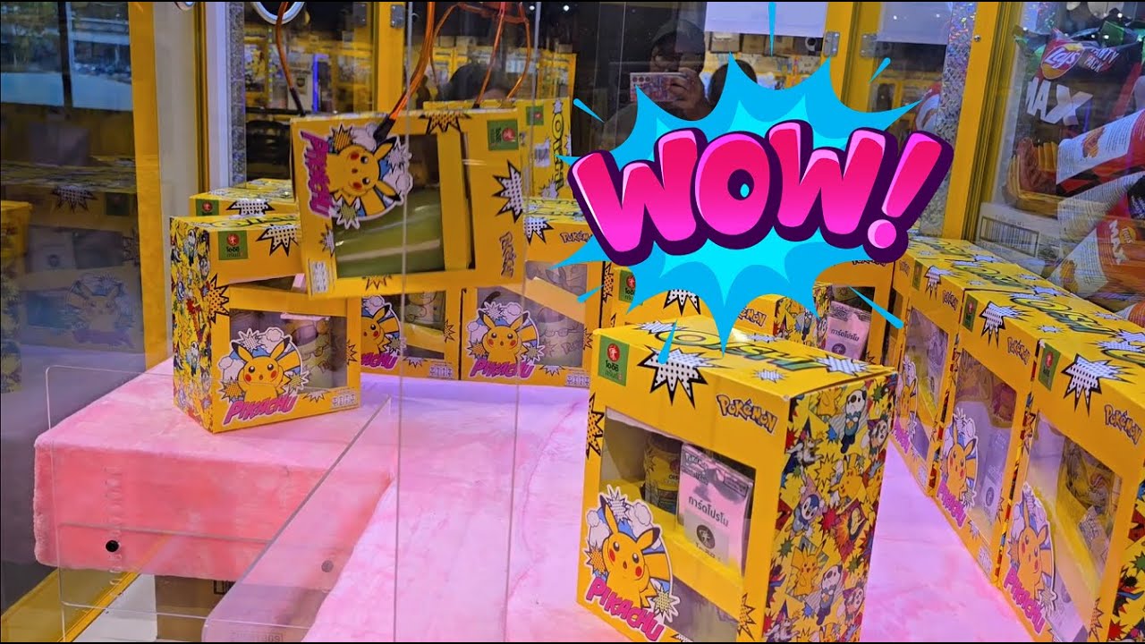 Biggest CLAW MACHINE - Space Panda - YouTube