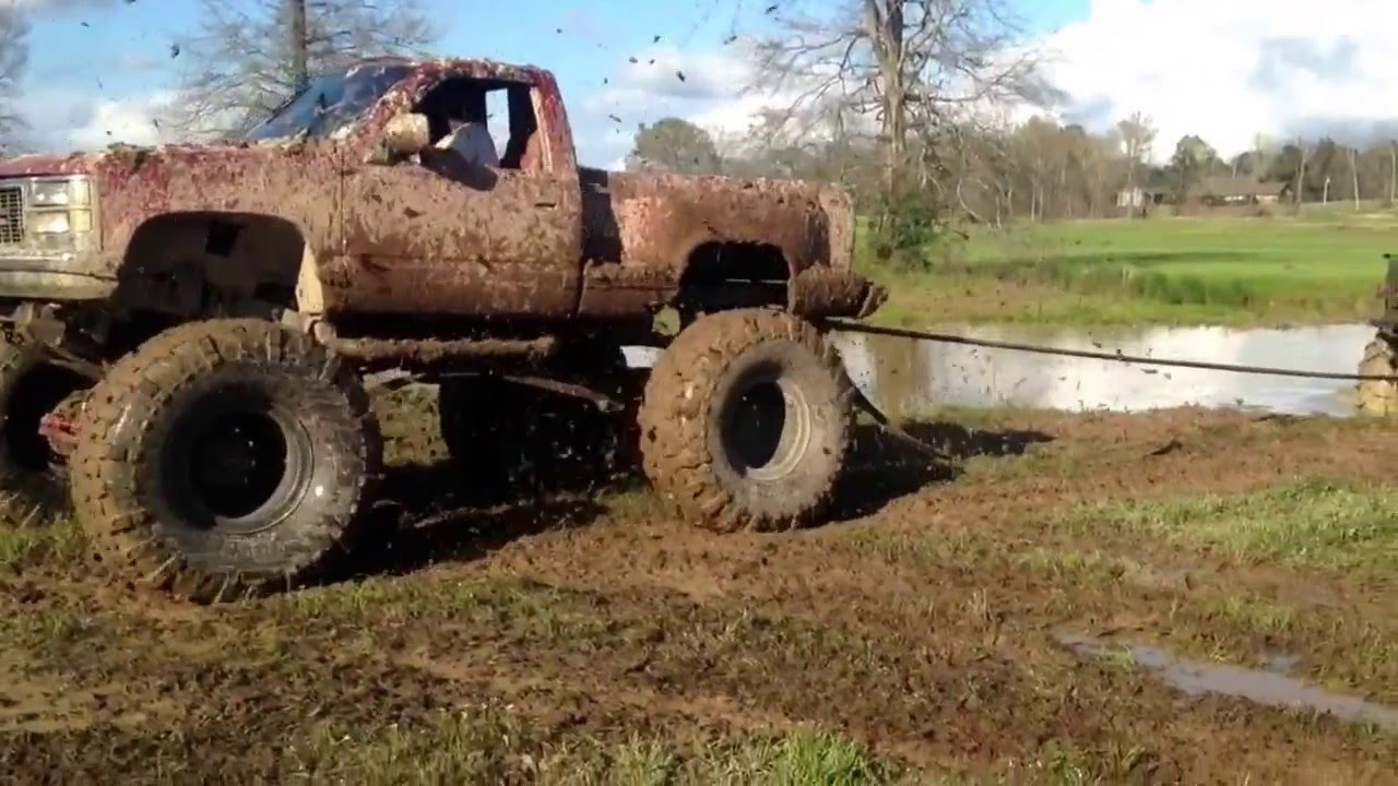 Big Block mud trucks on location at MTM - YouTube