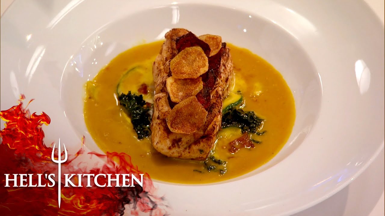 Ashley's Food STUNS Gordon | Hell's Kitchen - YouTube