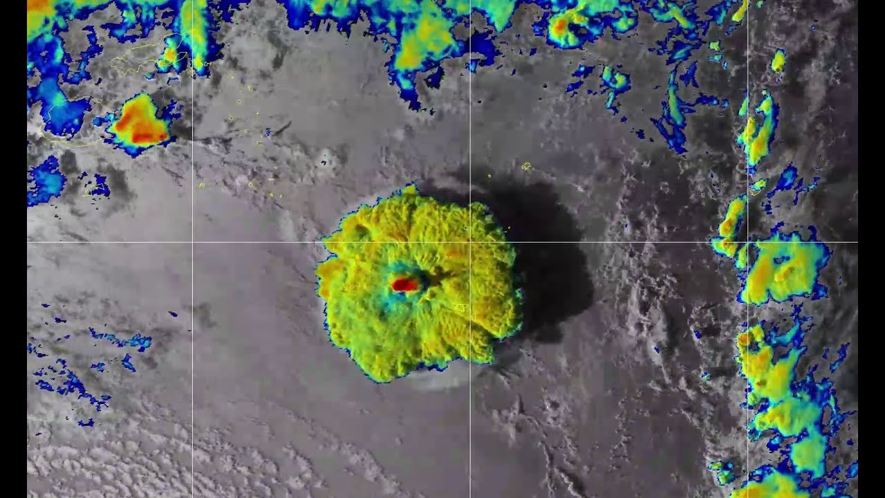 Imagery from space of the Tonga Volcano explosion - YouTube