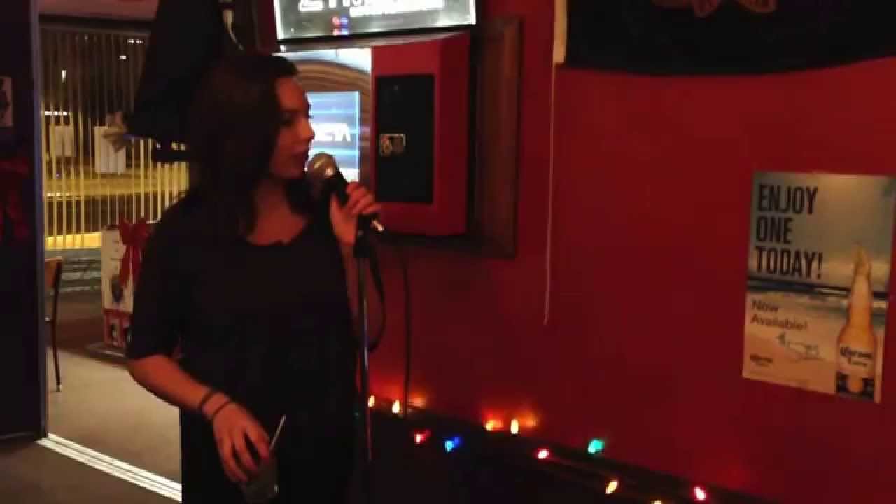 Senor Wes & Gringo Craig - "the new girl" Nicole- black velvet - YouTube