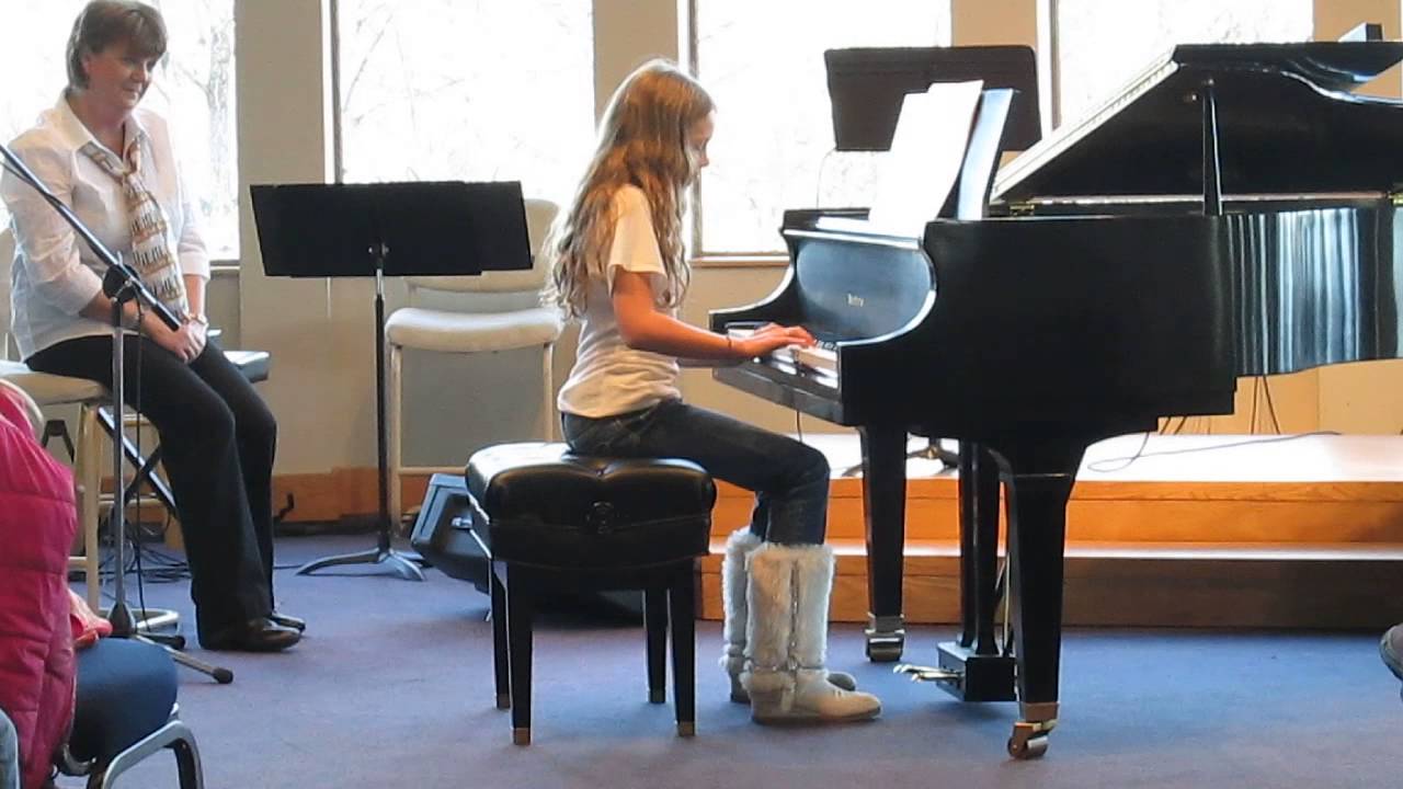 Grace's Piano Recital - November 2013 - YouTube